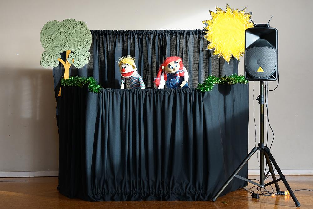 HANDS ALIVE PUPPET SHOW