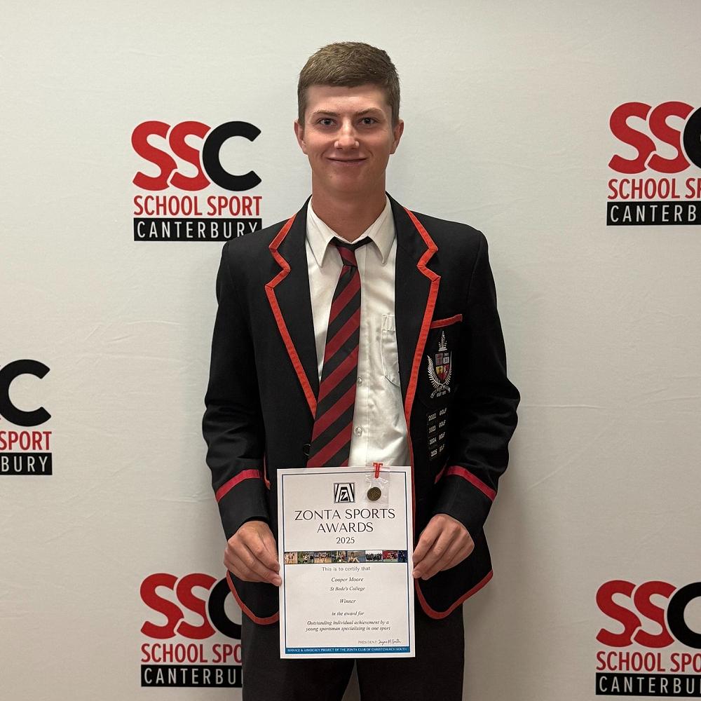 Cooper Moore claims Zonta prize
