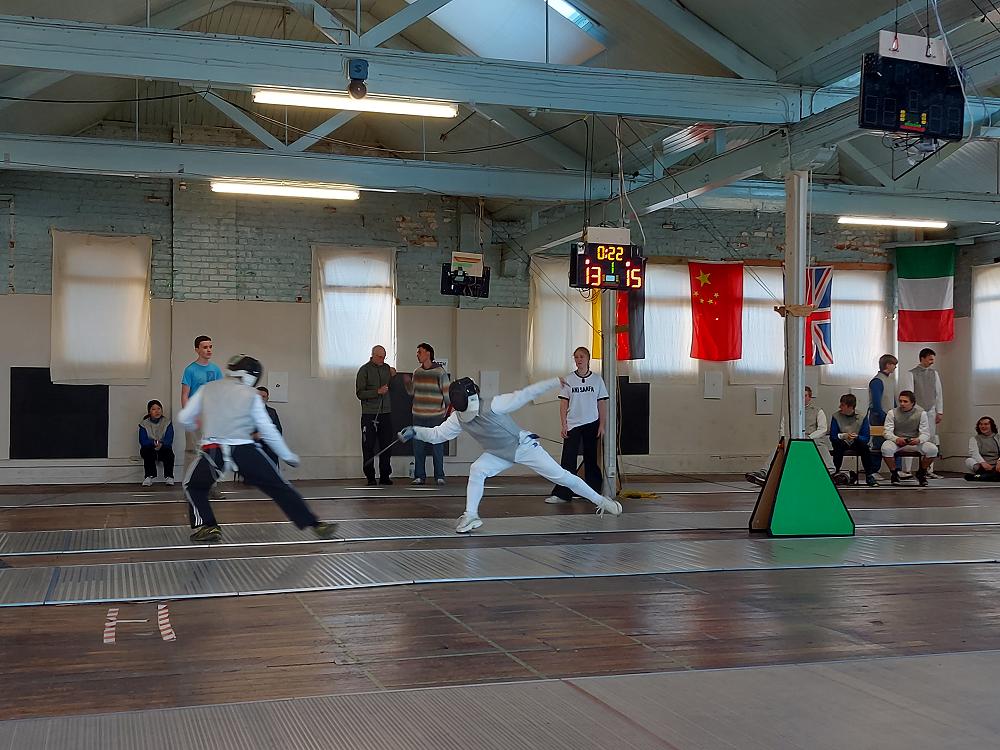 Oamaru Swords Club Competes in Dunedin