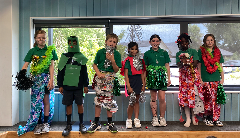 Year 5 Team building Christmas challenge — @Addington - Friday 6th December