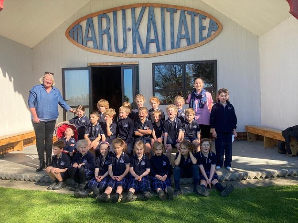 Room 1 and 2 Takahanga Marae Visit