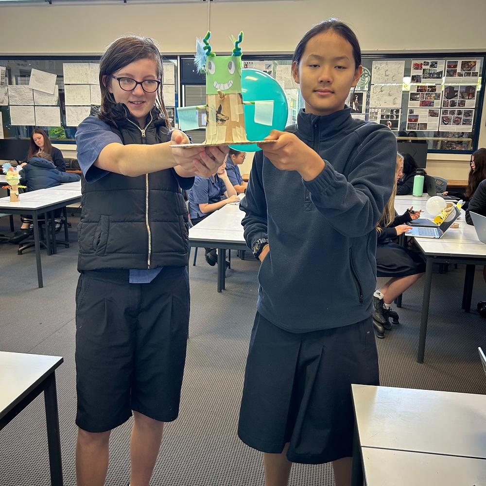 Robot Rumble: Balloon Battles in the Tech Lab