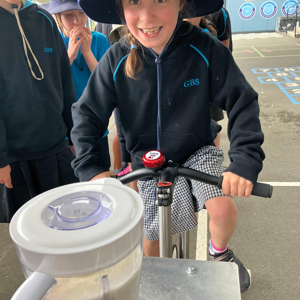 Walk or Wheel to School Week