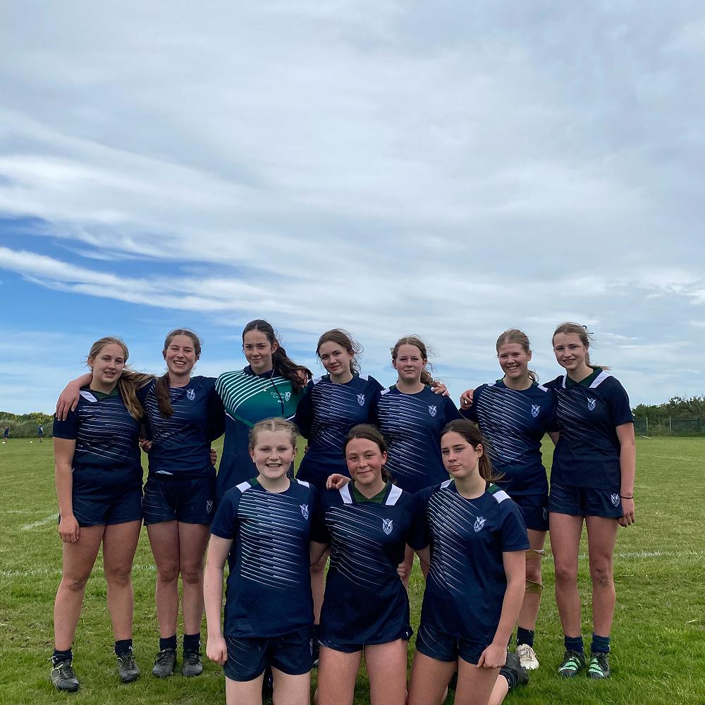 Columba Junior Rugby Girls Compete at Southern Schools Year 9/10 7s ...