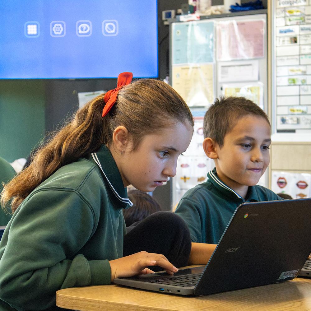 Parent Guide: Creating Healthy Screen Use Routines