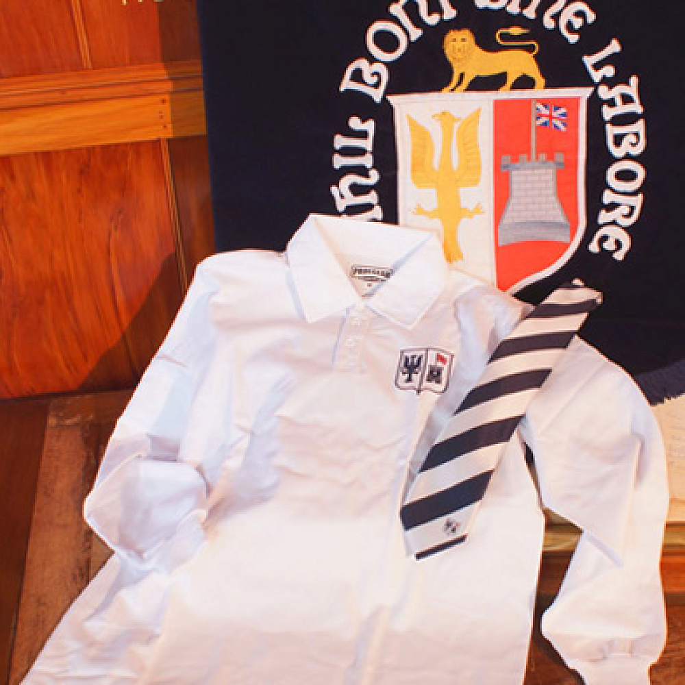 Its 1st XV Rugby Time again ....and time to call on all our White ...