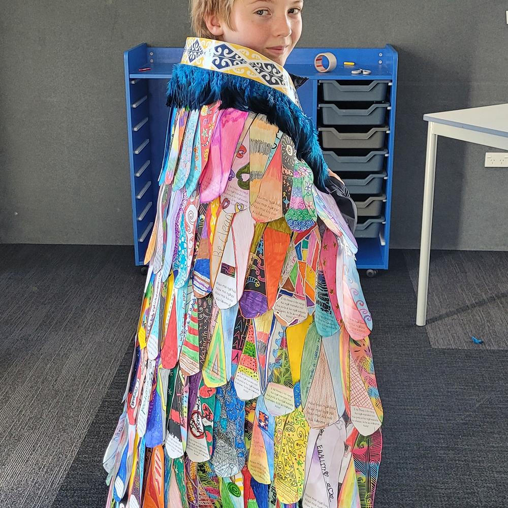 Yr 7/8 Te Reo Māori Students Create Hiwa-i-te-rangi Inspired Korowai