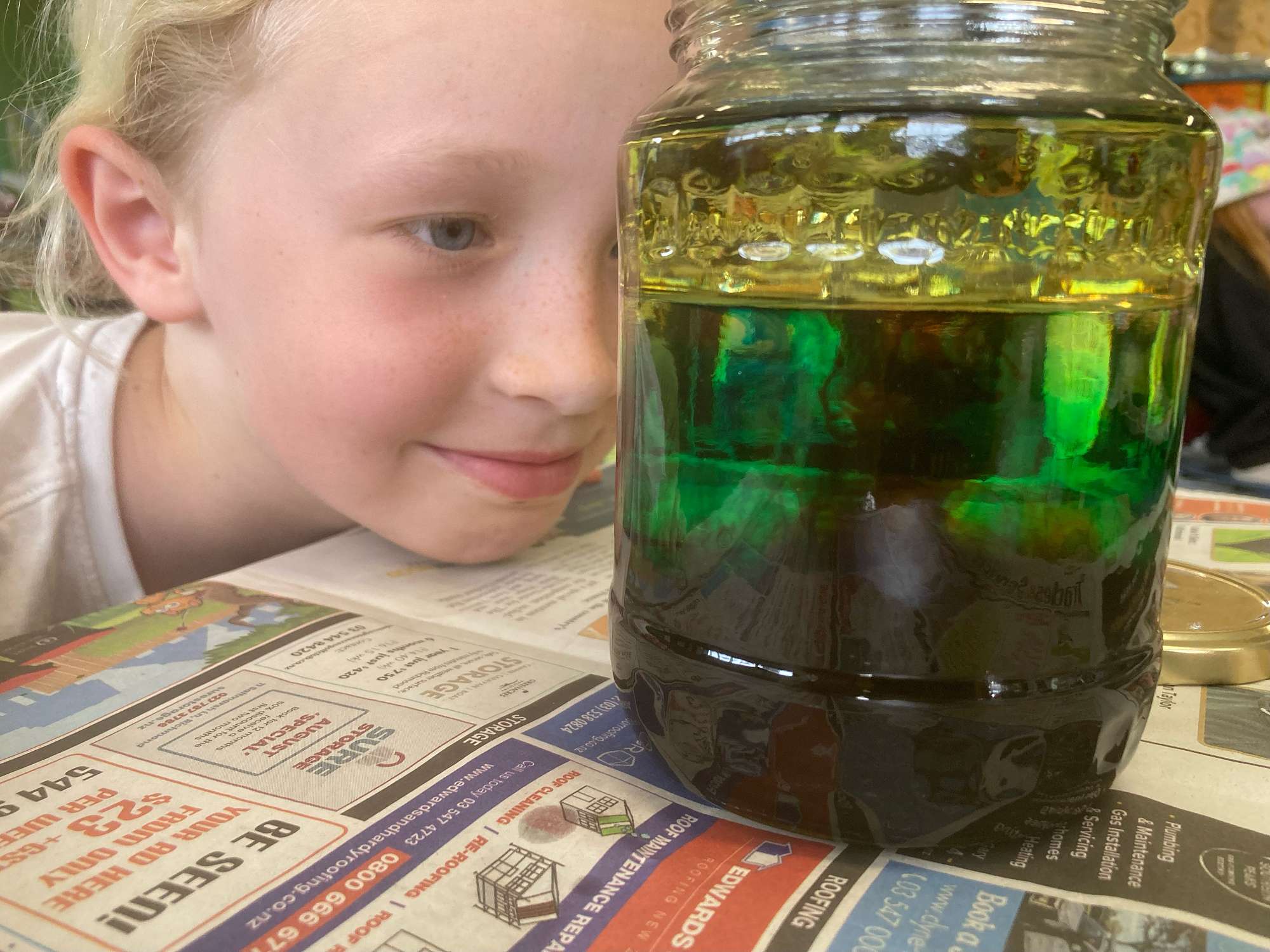 Exploring Crazy Colour Chemistry in the Middle Team Science Lab.