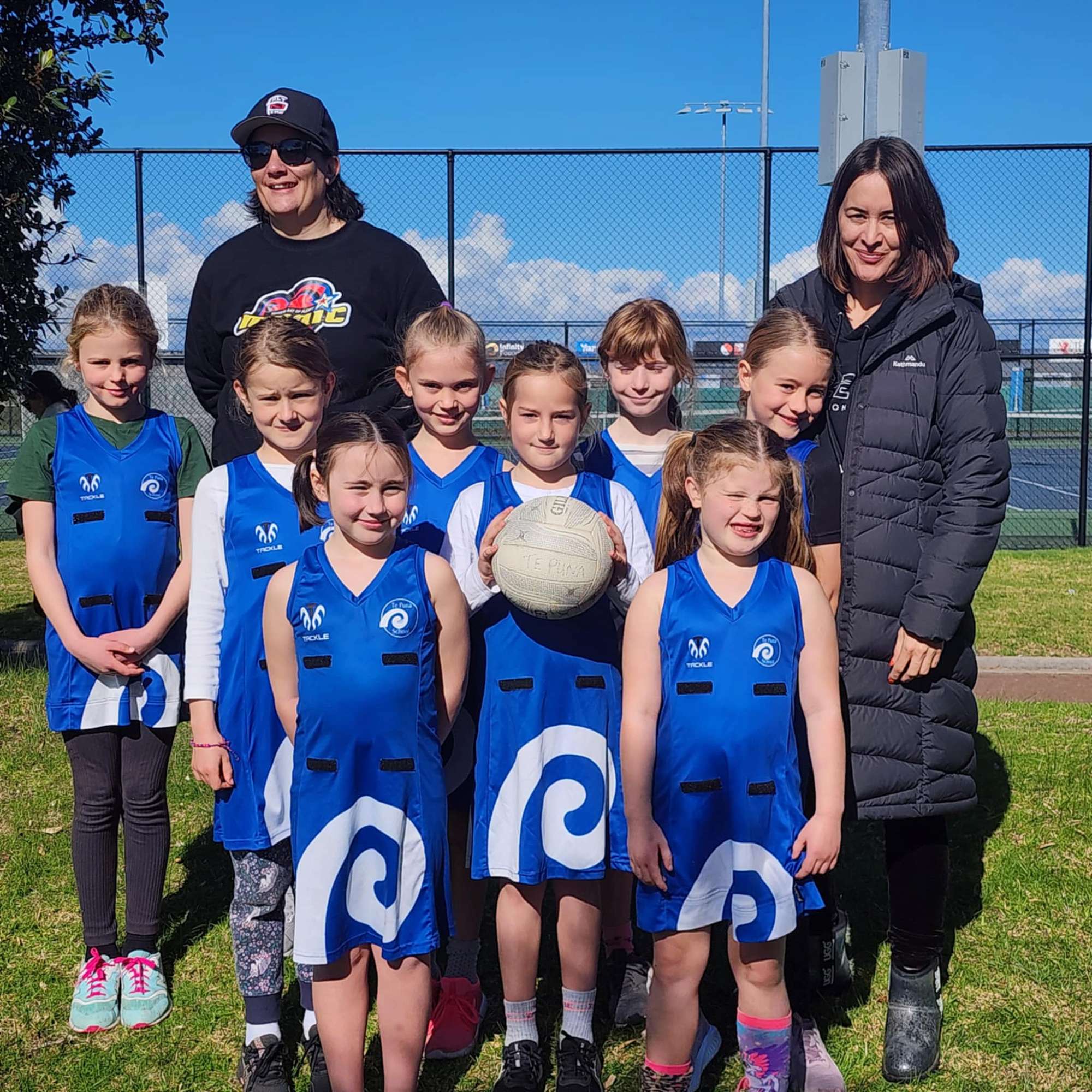 Y3-4 Te Puna Tempo Netball squad 2024
