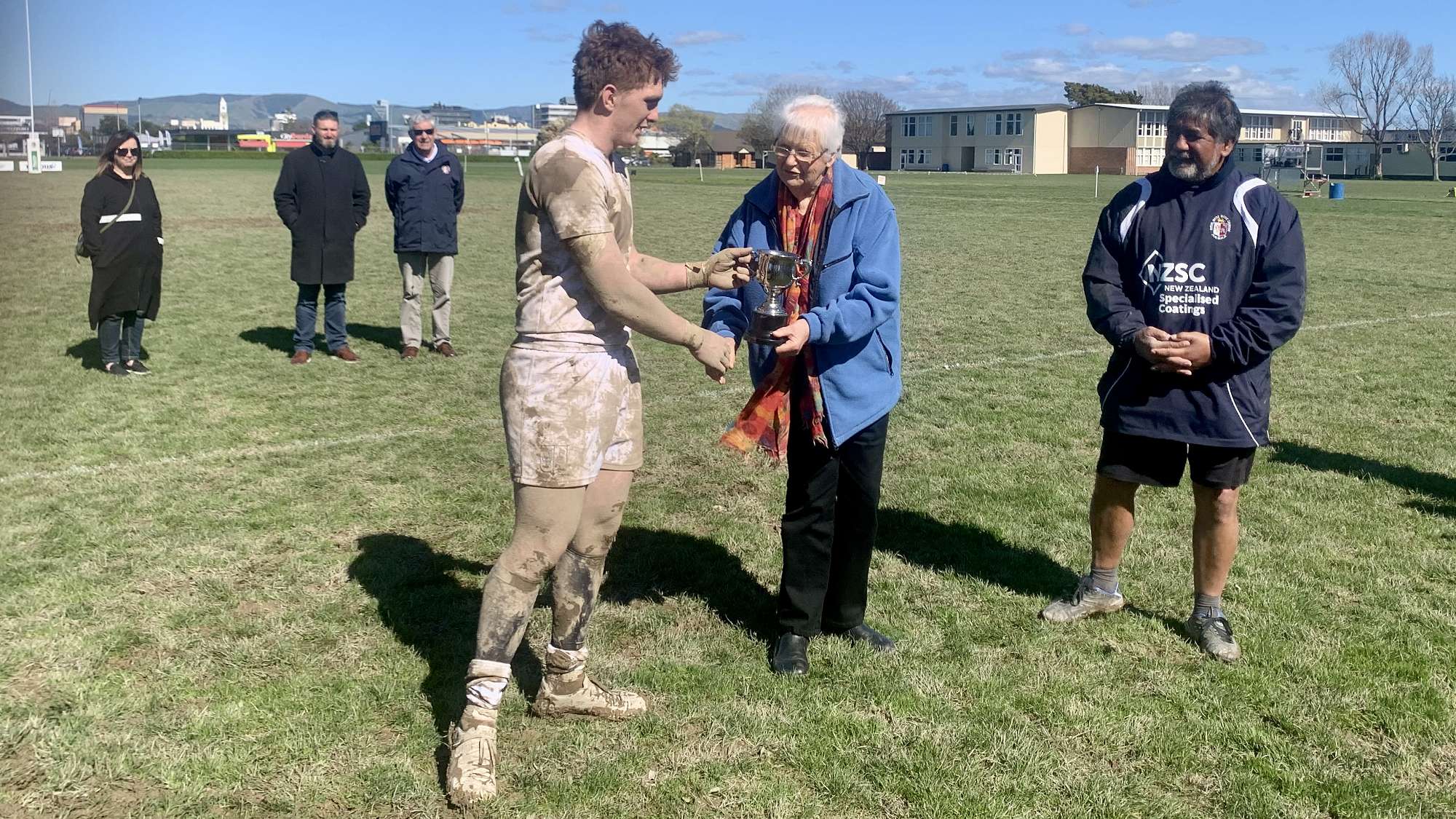 It is with sadness that we learnt of Lesley Mitchell’s Passing in December