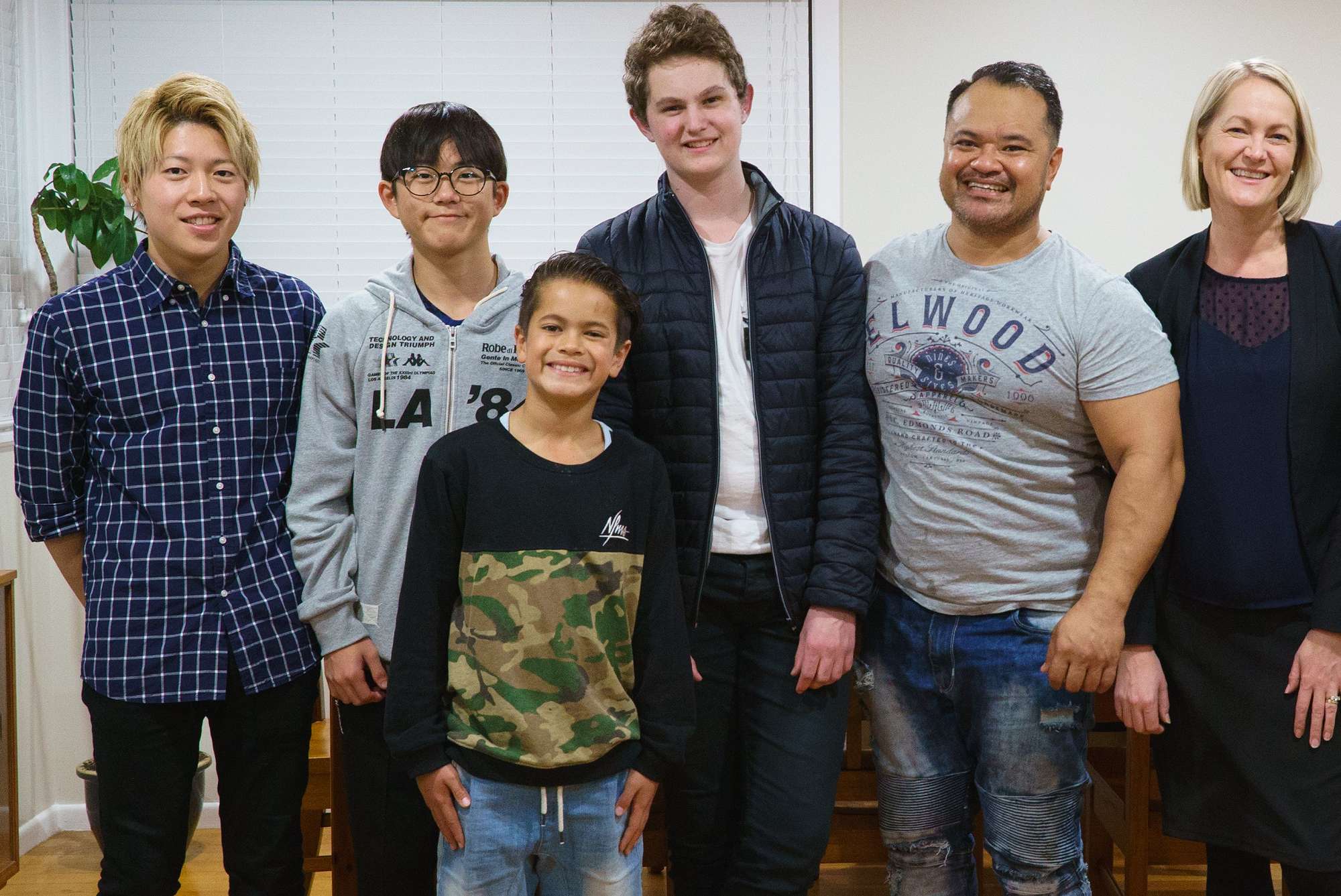 INTERNATIONAL STUDENT HOST FAMILIES WANTED