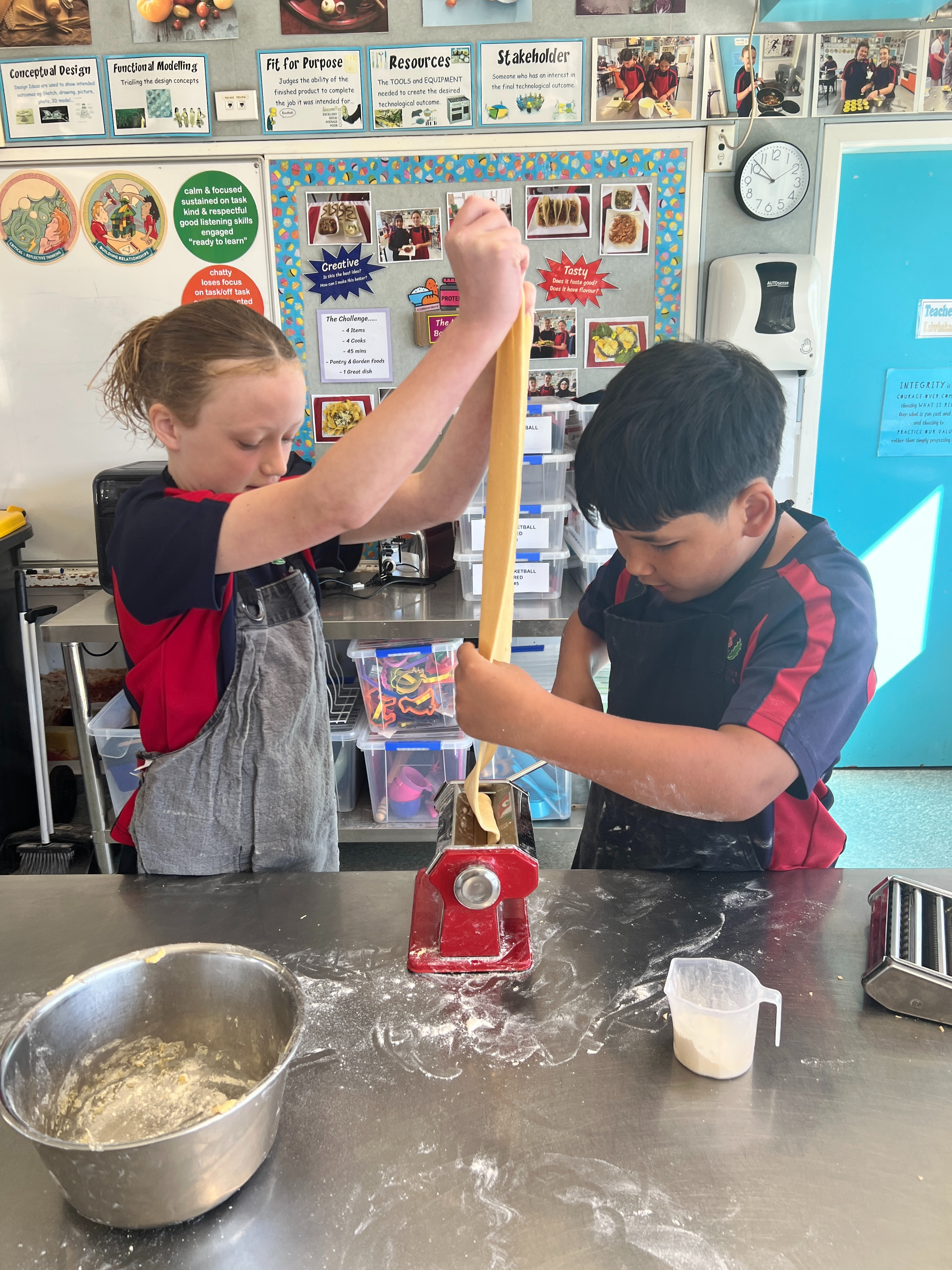 Year 7's in the Kitchen | Balmacewen Intermediate