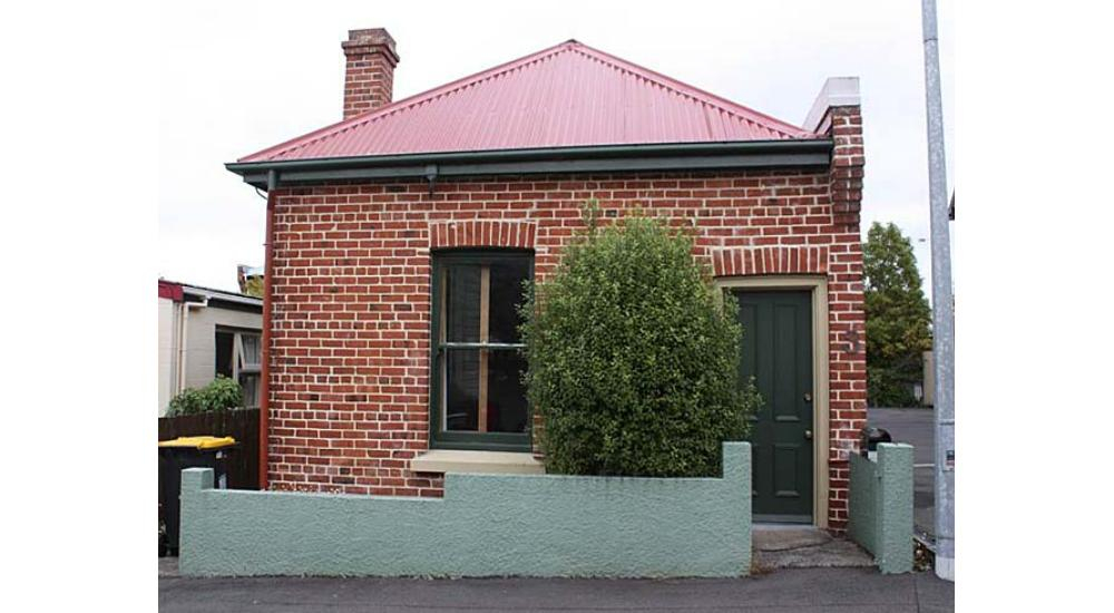 original-294ec110-a2d8-420e-a7ea-a1bdcb26bf2f