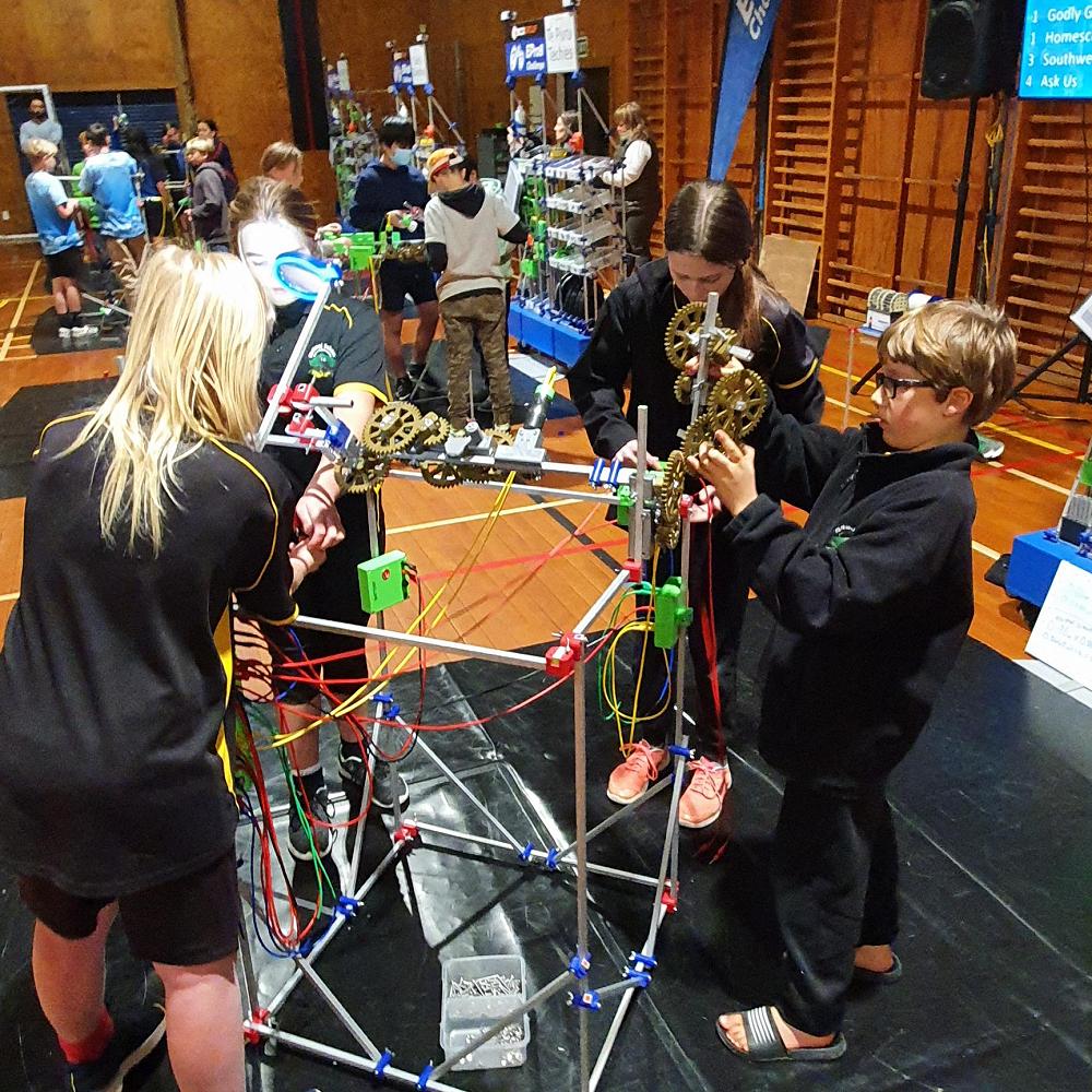 EPRO 8 - Year 7 /8 Grand Finals — Pārāwai Pānui - 23 June 2022 (Week 8 ...