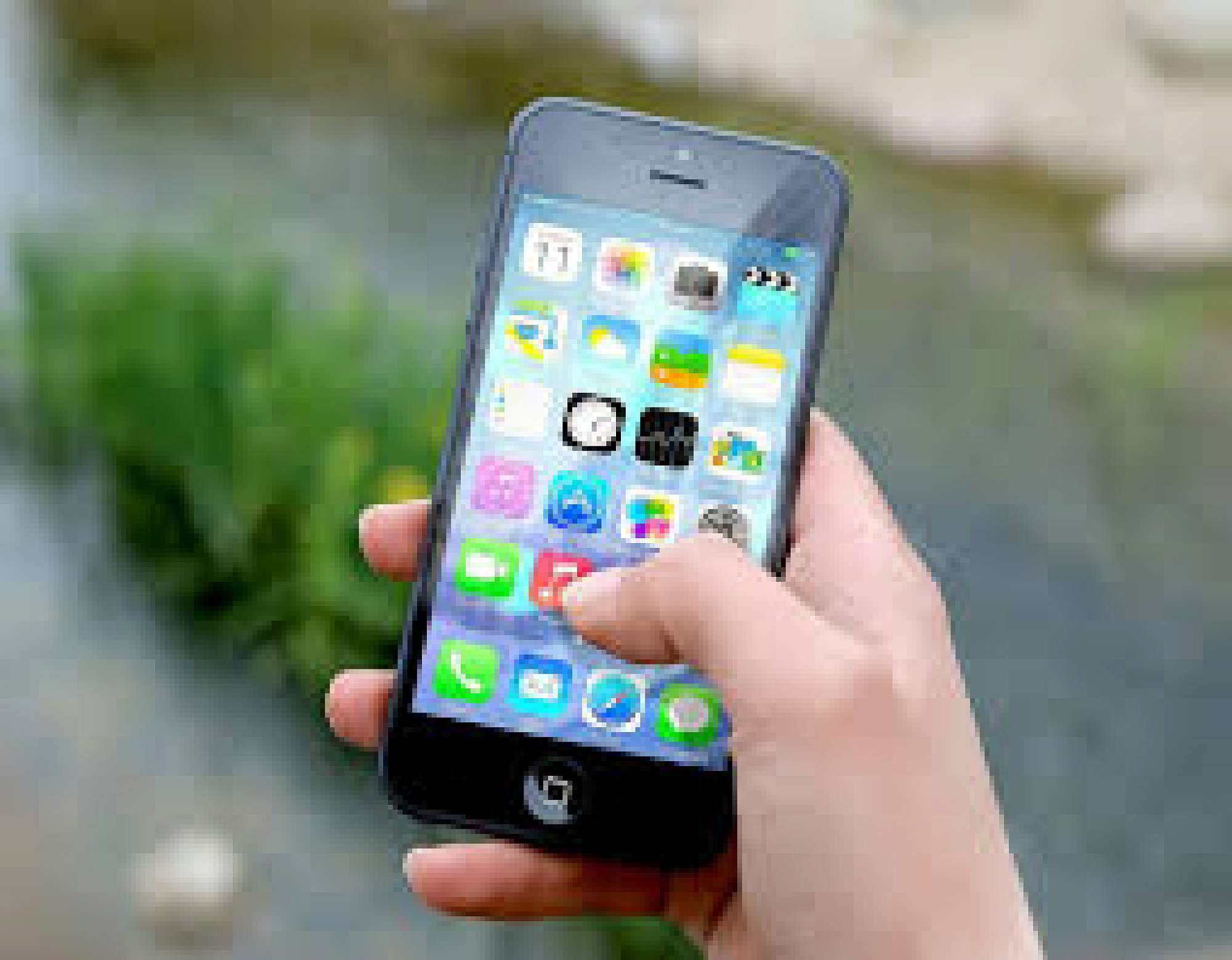 Personal Communication Devices at School for Students